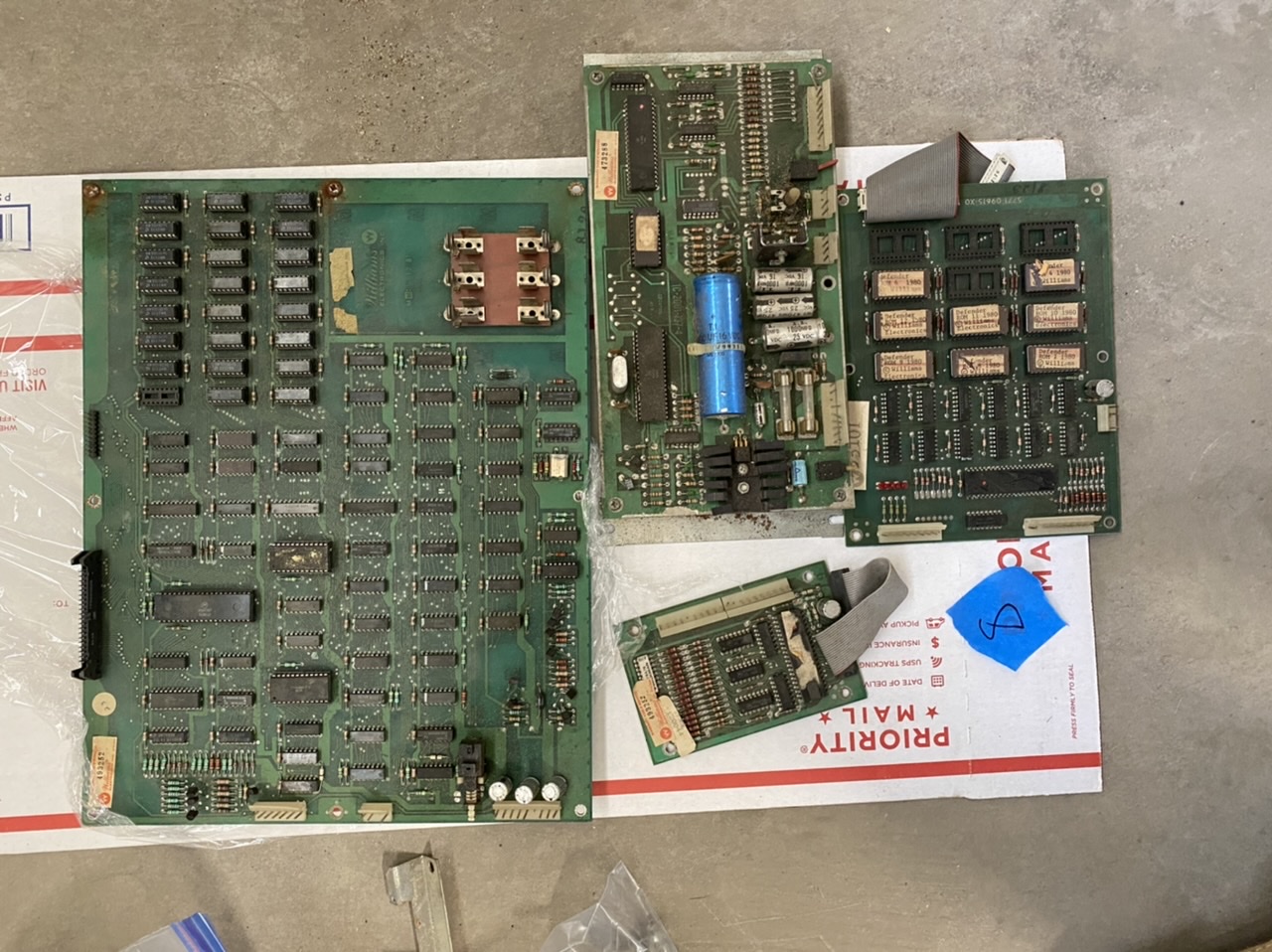 FS Parts: - Williams pcb sets DEFENDER SINISTAR STARGATE | Museum of ...