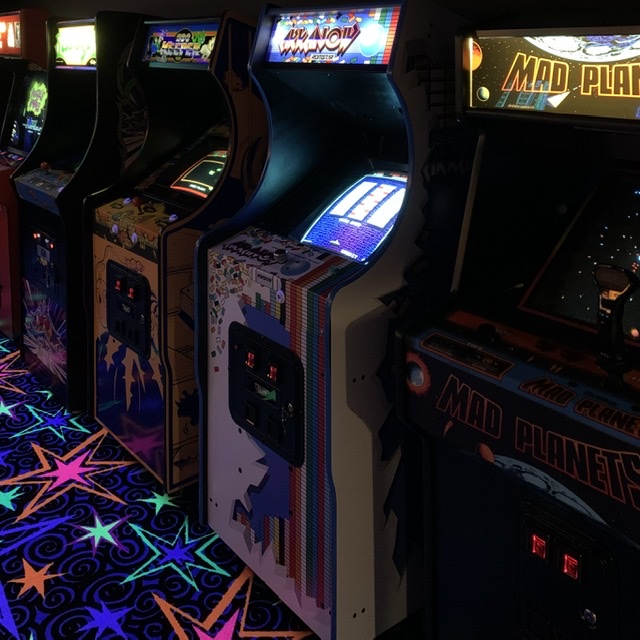 Arkanoid Into Classic Taito Cabinet | Museum of the Game ...